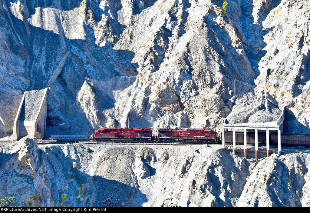 CP 8901 8643 Coal Loads